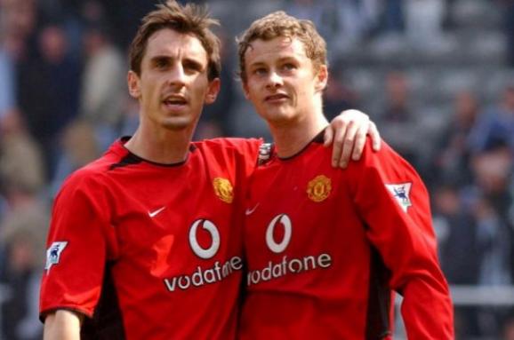 Легенда британського футболу підтримав Сульшера