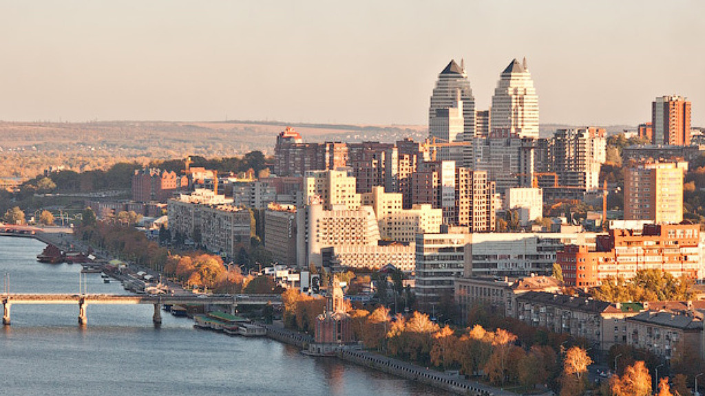 Strategic goal of Russian troops is to reach Dnipro city from south and ...