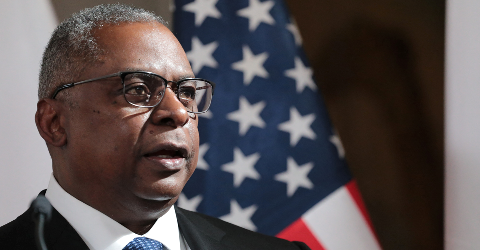 Pentagon chief Austin arrives with unannounced visit to Iraq. Espreso