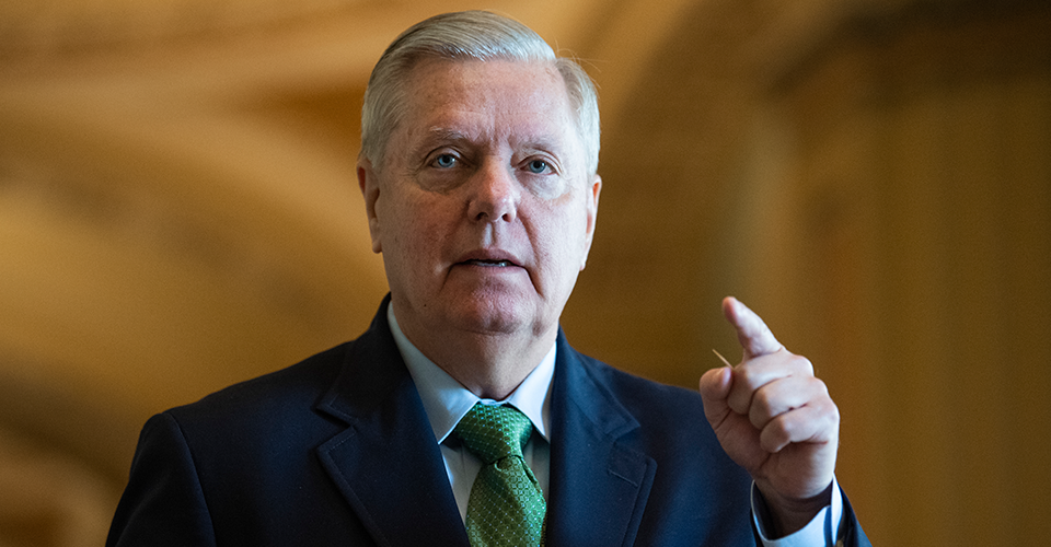 Senator Graham: Ukraine to be immediately accepted into NATO if Russia ...