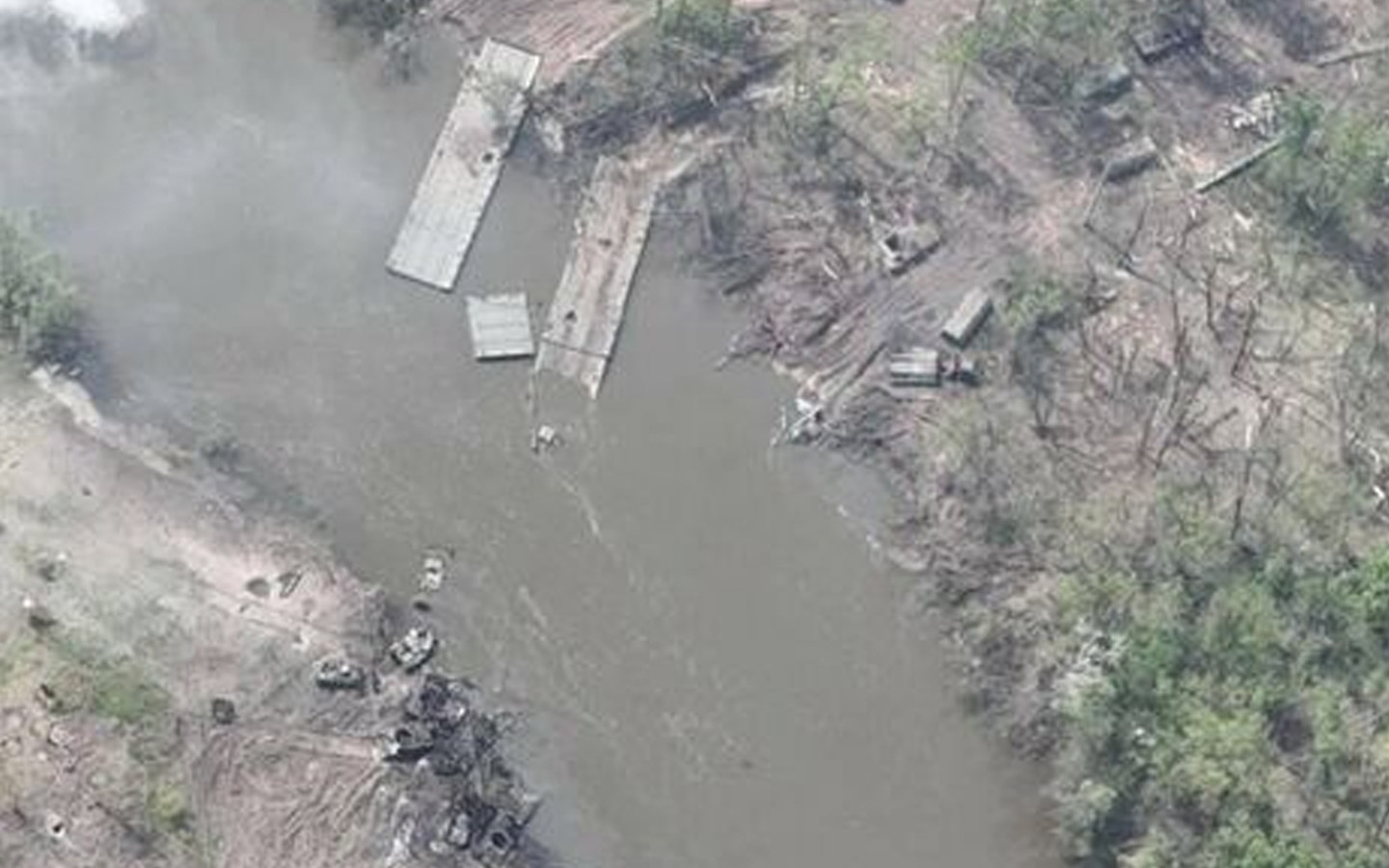 Ukraine's Armed Forces keep Russian pontoon crossings across Inhulets ...