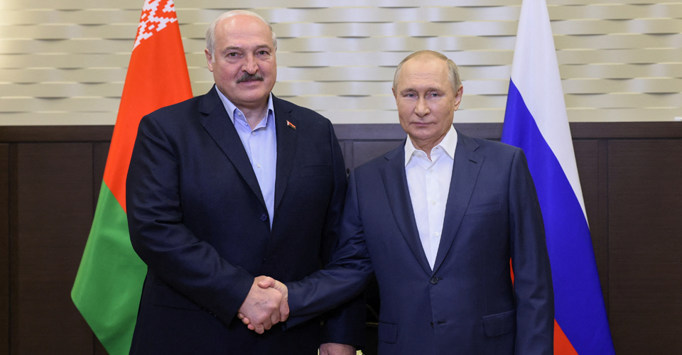 Russia transfers 11 helicopters closer to Belarusian-Ukrainian border ...
