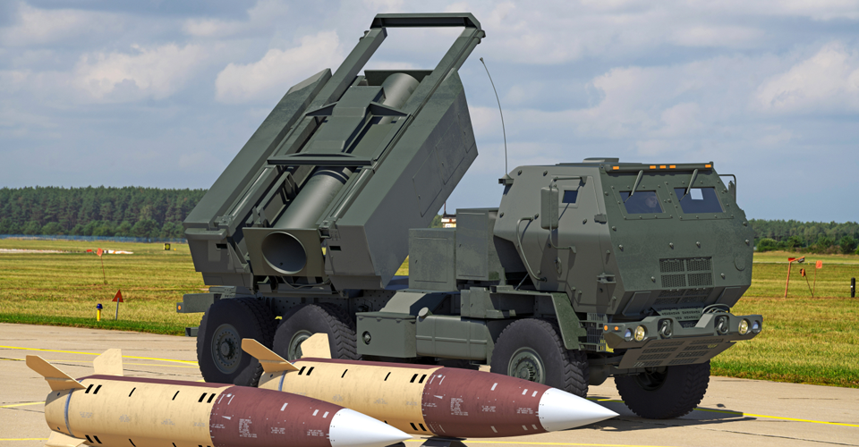 Ukraine needs ATACMS cluster missiles, if US still has them – military expert Katkov. Espreso