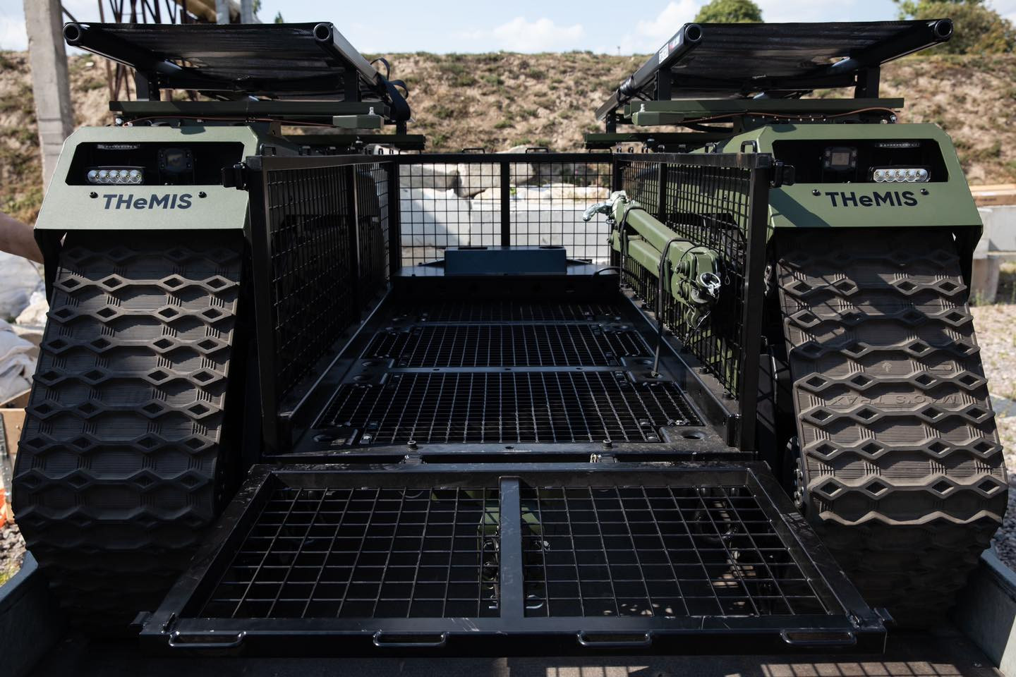 Germany, Estonia to supply Ukraine with 14 THeMIS ground drones. Espreso