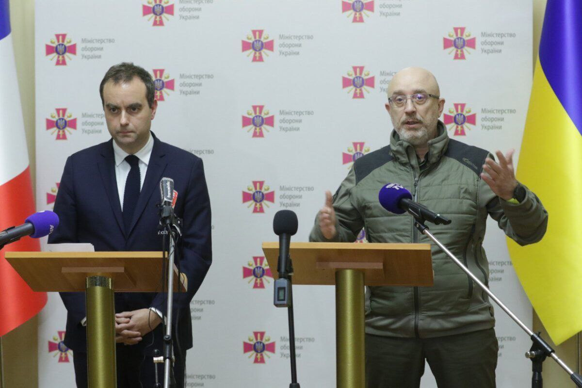 Details of negotiations between heads of Defense Ministries of Ukraine ...