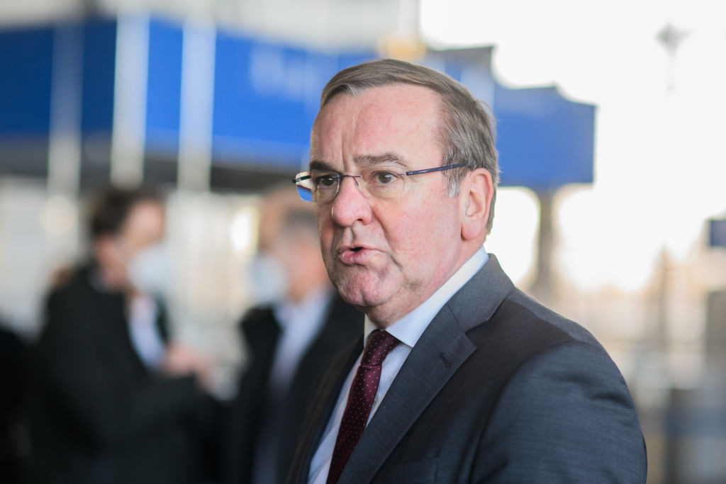 Scholz announces new Defense Minister of Germany. Espreso