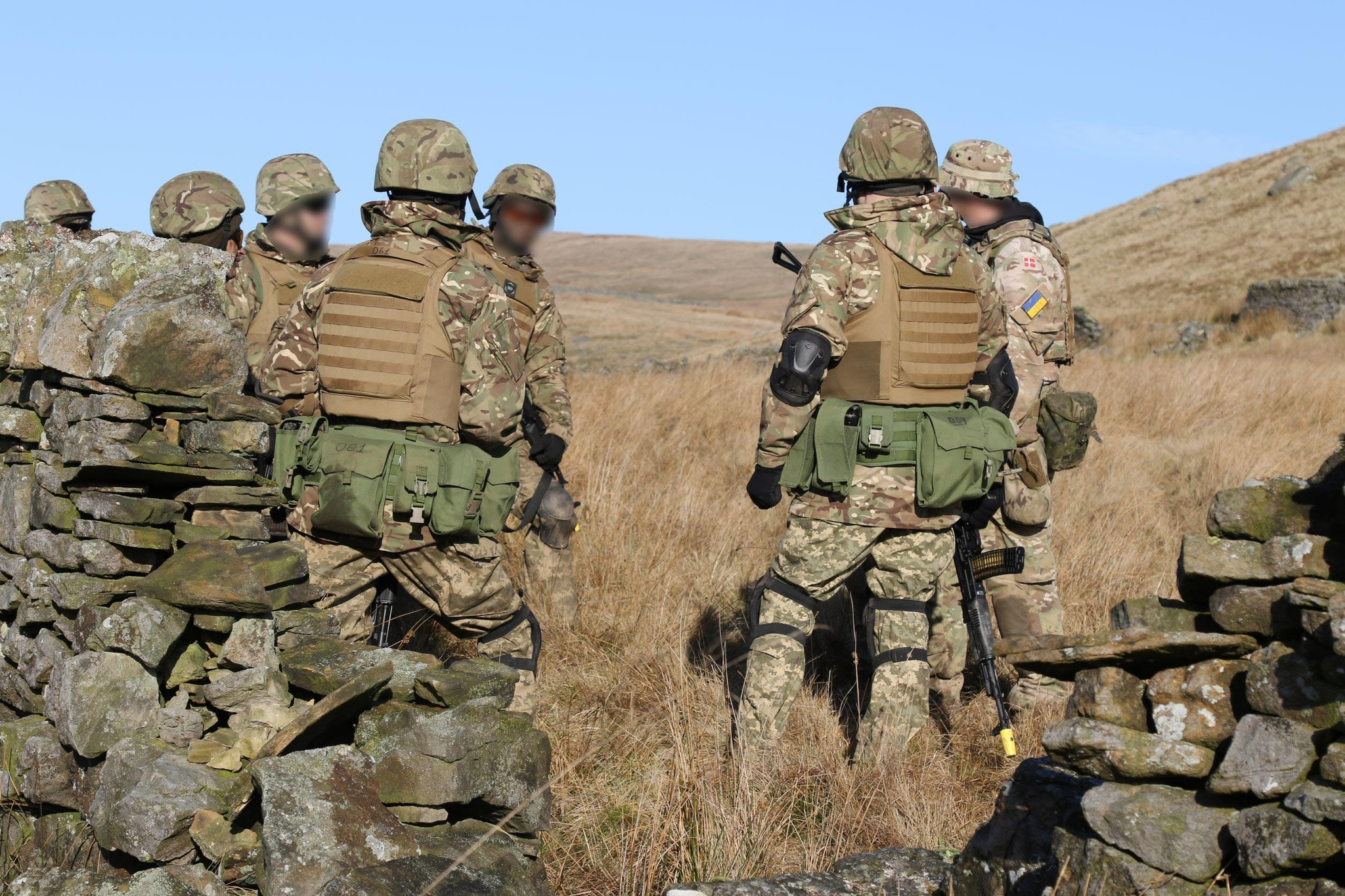 12,000 Ukrainian military finish training according to NATO standards