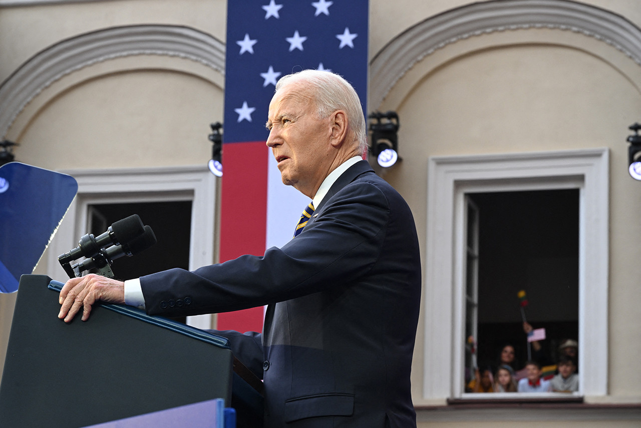 US risks capitulating to totalitarian regimes if Ukraine aid is cut