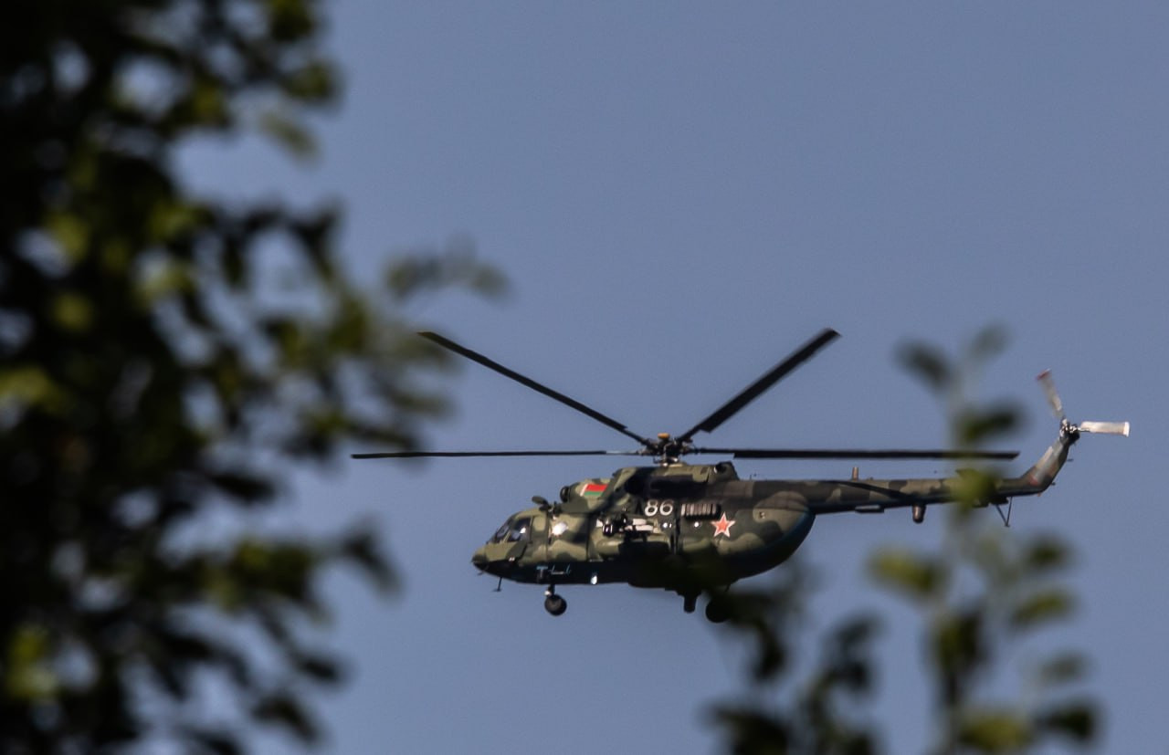 Poland deploys combat helicopters to border with Belarus. Espreso