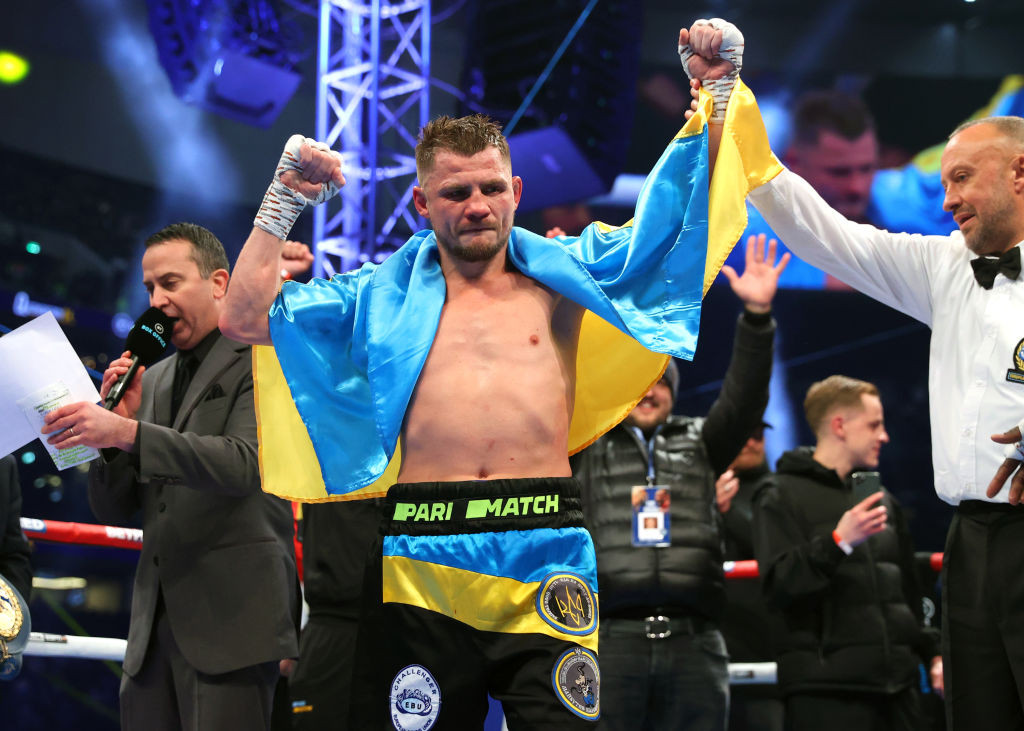 Ukrainian boxer Berinchyk defeats Mexican Navarrete, becomes WBO ...