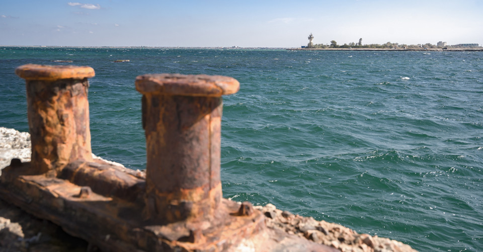 Болгарія Румунія та Туреччина готуються до розмінування Чорного моря