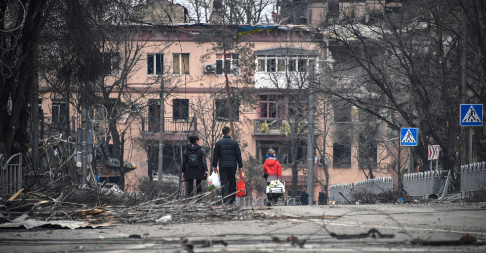 Russia offers barrack housing without sewage for Mariupol residents