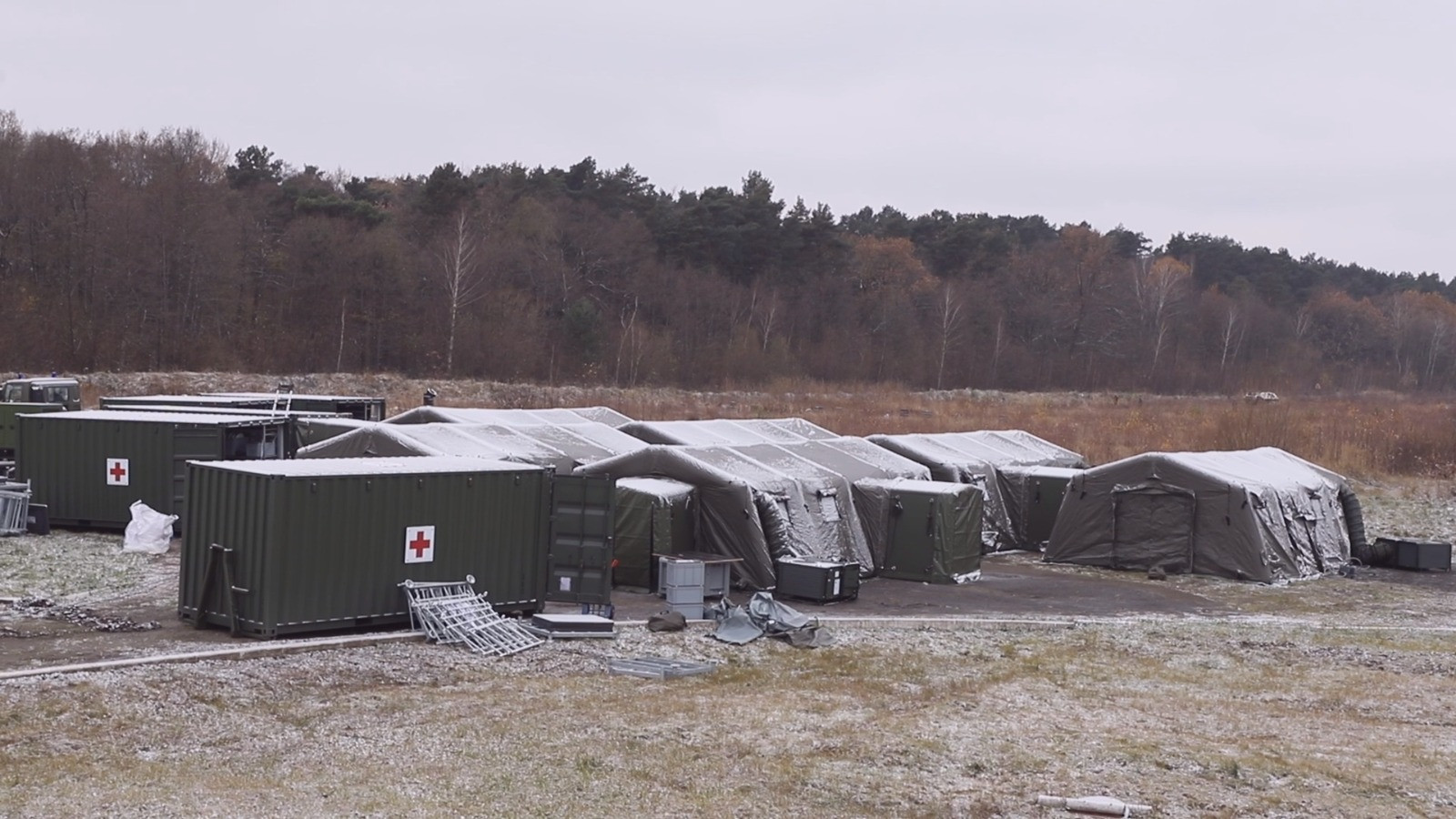 Netherlands provides Ukraine with field hospitals, evacuation vehicles