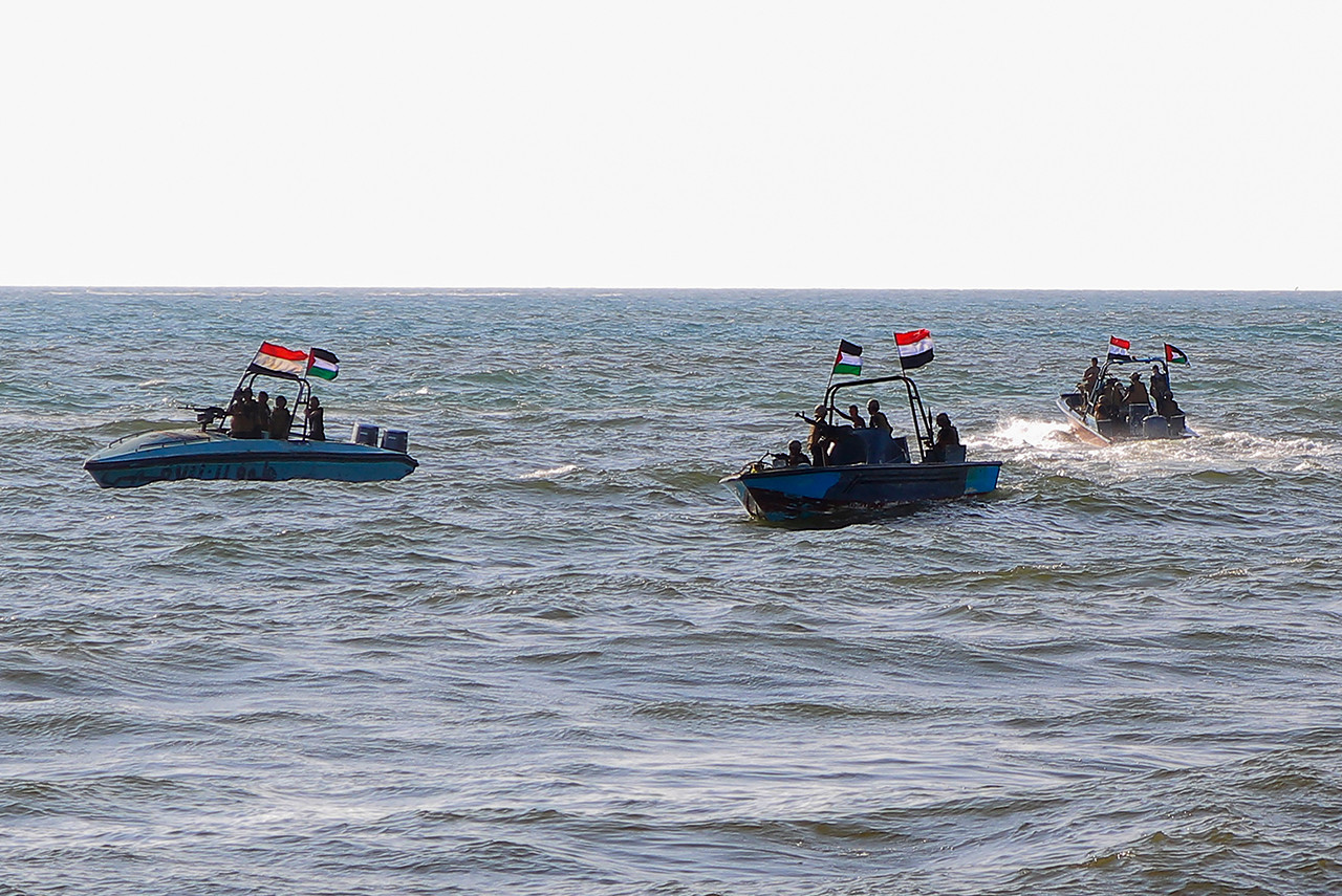 У Червоному морі США знищили 2 кораблі та радіолокаційну станцію хуситів