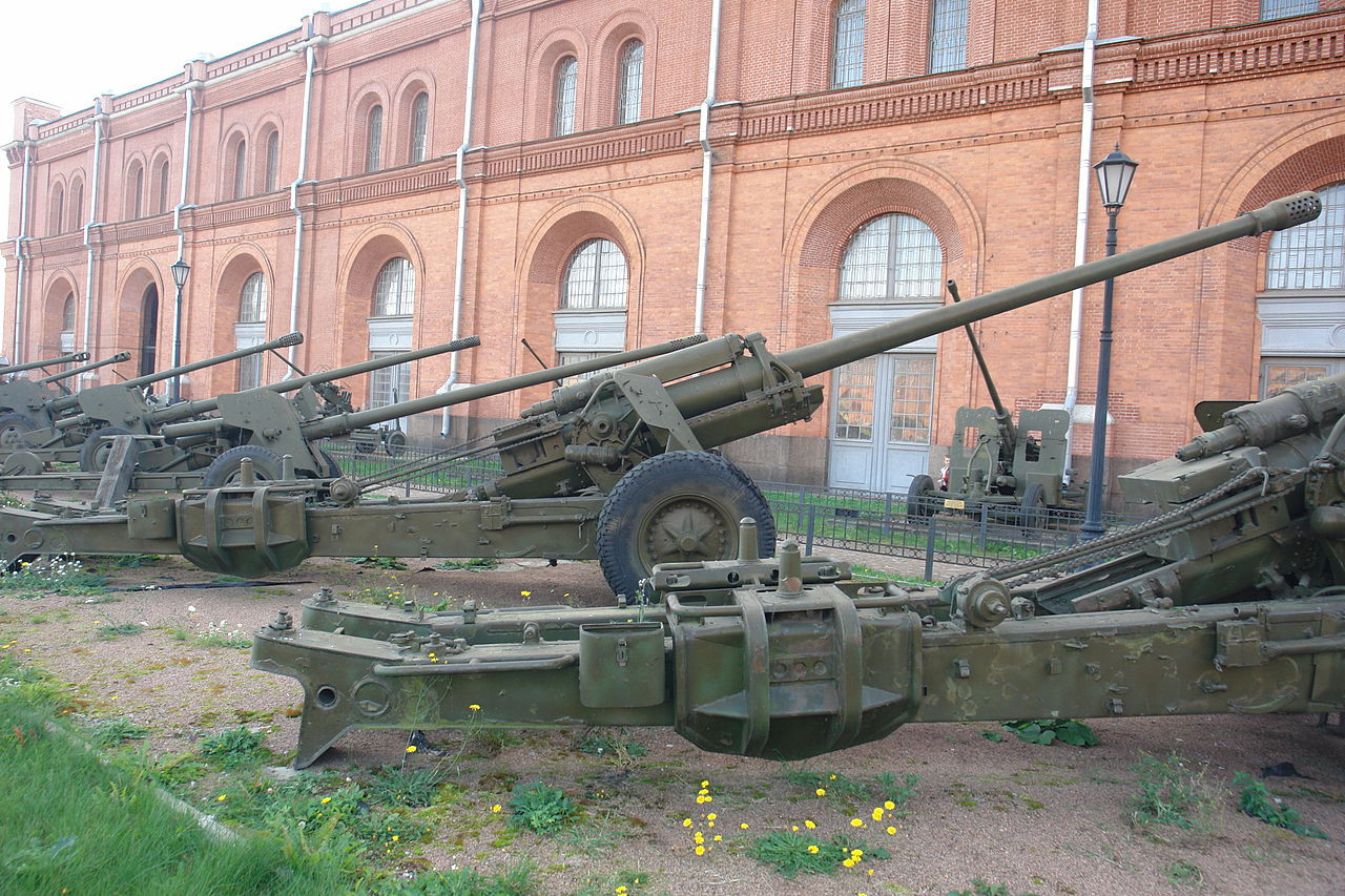 Russia restores rare Stalin-era M-46 towed field guns