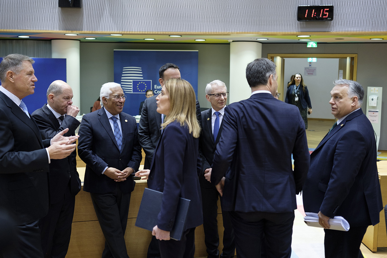 EU Council approves negotiation framework for Ukraine, Moldova's accession