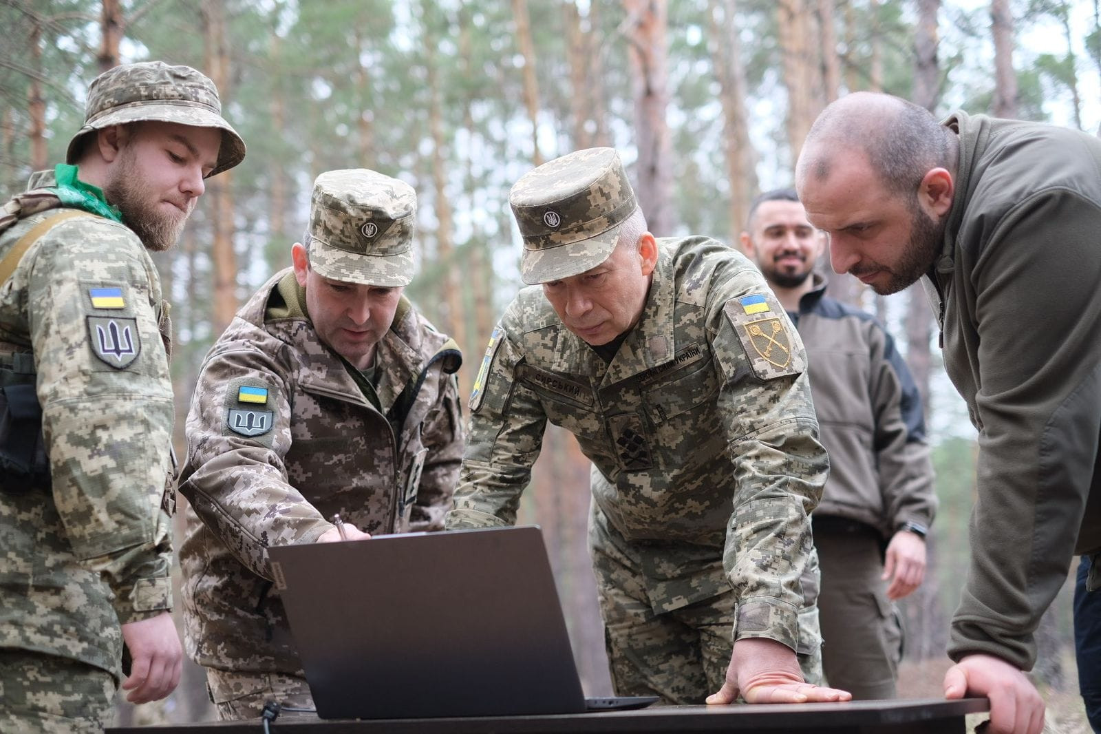 Ukraine tries to enter Kursk region from direction of Tiotkino ...