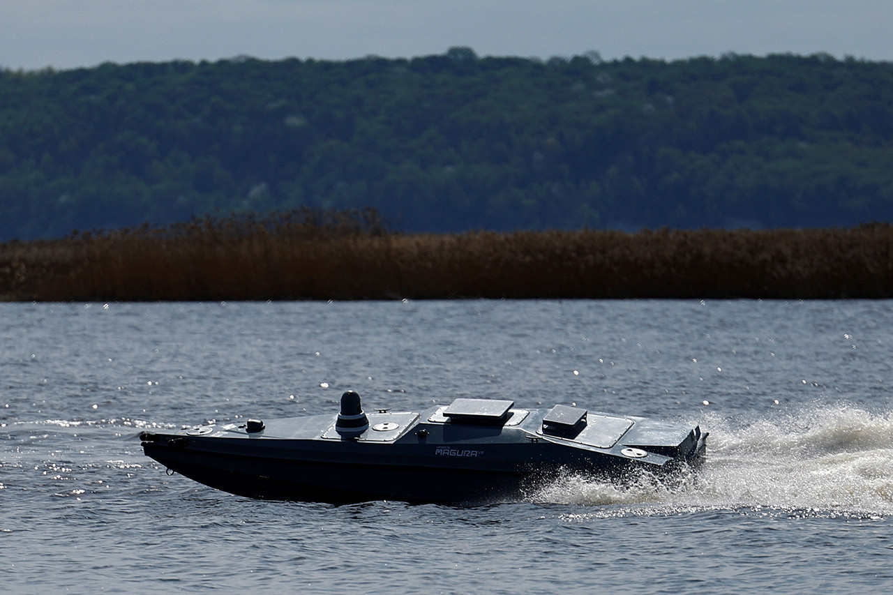 Ukraine unleashes Katran VENOM satellite-controlled sea drone