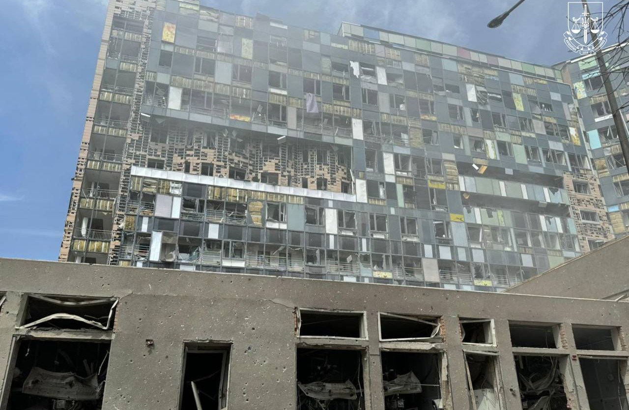 Missile strike on Okhmatdyt: Rescue operations conclude with 2 dead, 32 ...