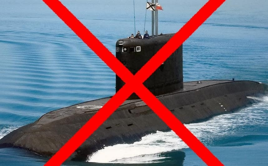 Ukrainian forces sink Russian submarine in Sevastopol
