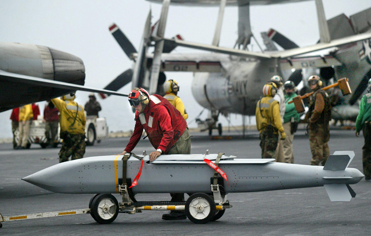 Що таке крилаті бомби AGM-154 JSOW, які США передали Україні