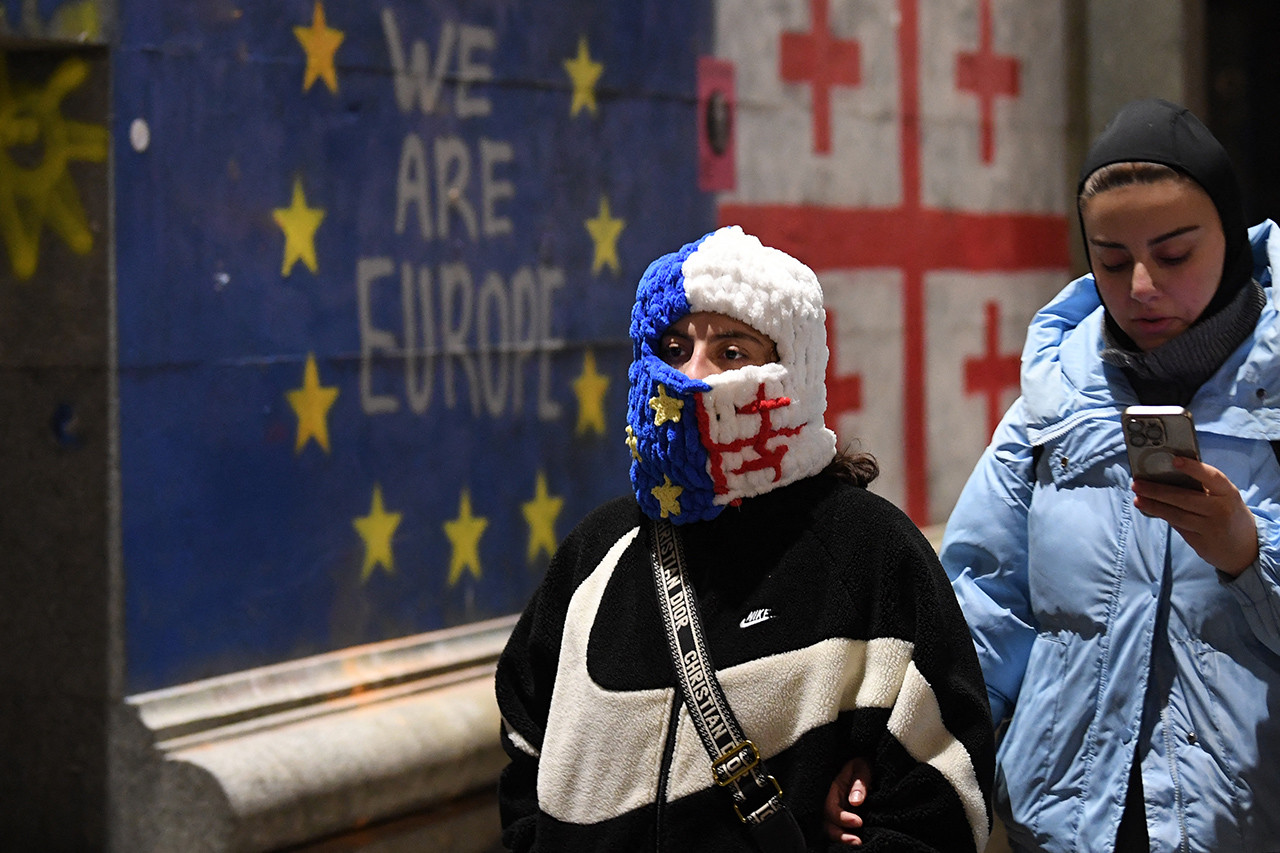 Georgian demonstrators ready to protest for months until demands are ...