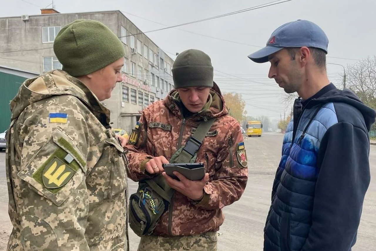 Russian strikes on draft centers seek civilian-military strife