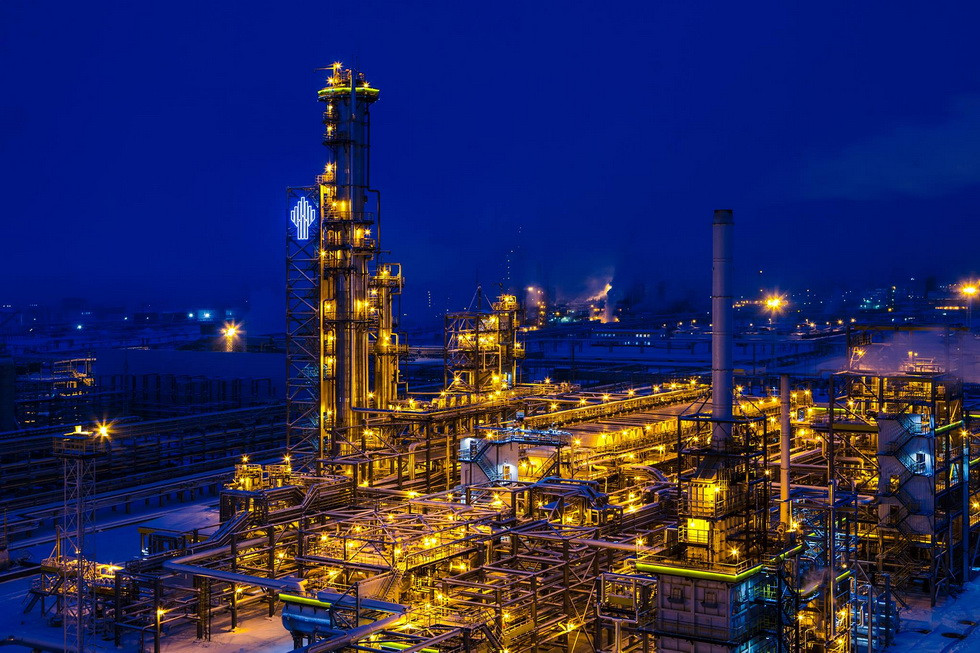 Drone attack targets Novokuybyshevsk oil refinery in Russia’s Samara region