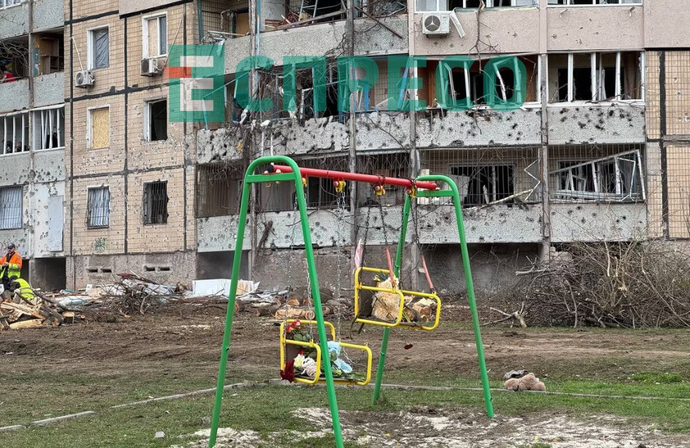 Russian missile leaves crater near playground in Ukraine's Kryvyi Rih