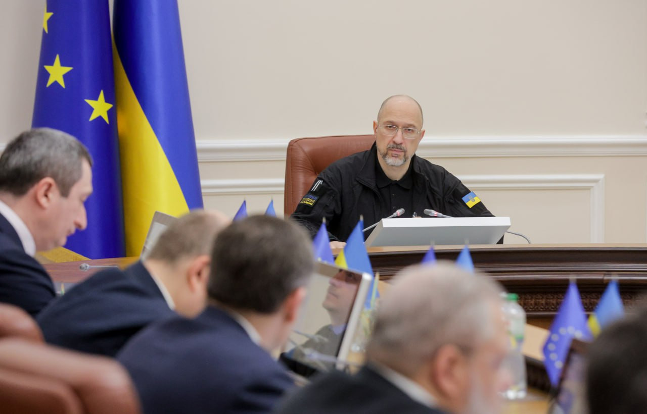 Уряд виділив майже 2 млрд грн для прифронтових громад України